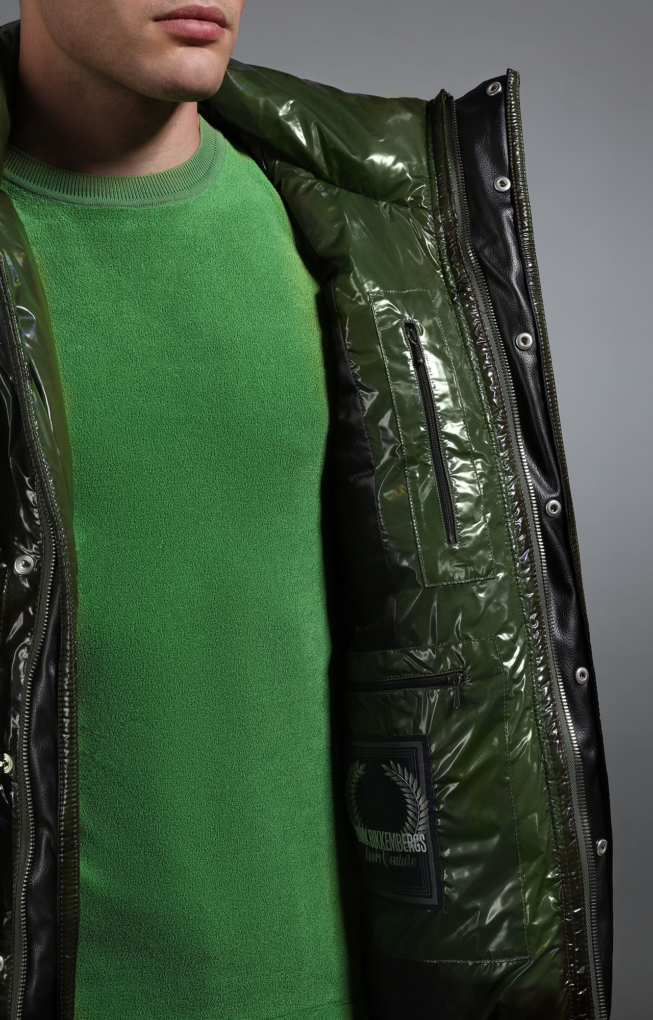 Green Men's ultra-shine green down jacket | Bikkembergs