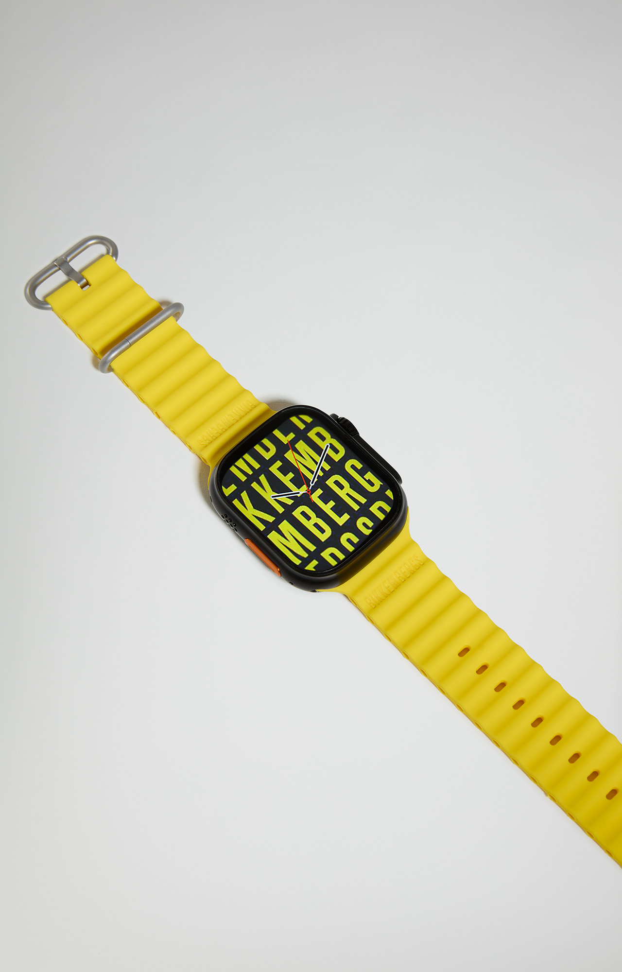Black Smartwatch with 180 sports functions | Bikkembergs